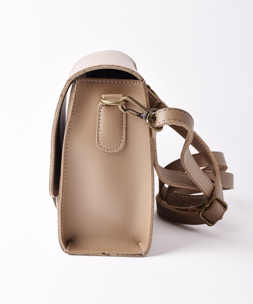 【2色展開】PU ミニフラップショルダーバッグ ベージュ - 古着屋グレープフルーツ ムーン(Grapefruitmoon)Onlineshop