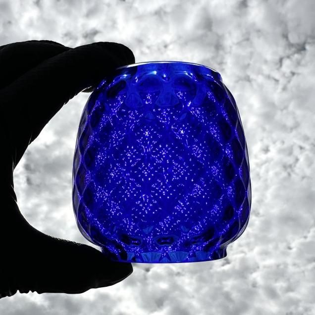 Magma Glass Studio【ランタングローブ】Silver Blue Magma Glass Studio【ランタングローブ】Silver Blue