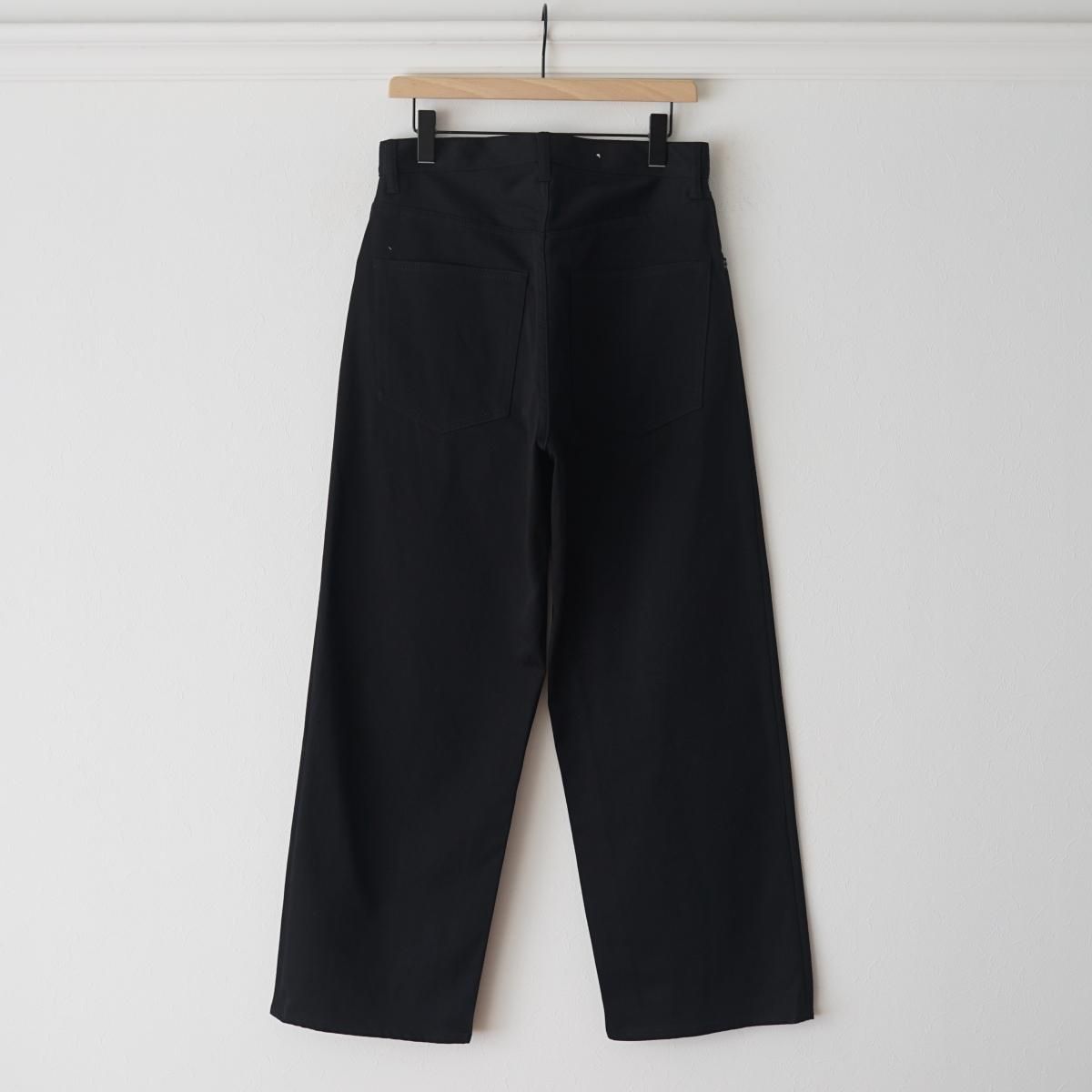 Scye サイ】 STRETCH COTTON DRILL WIDE LEG JEANS - BLACK Scye サイ】 STRETCH COTTON DRILL WIDE LEG JEANS - BLACK