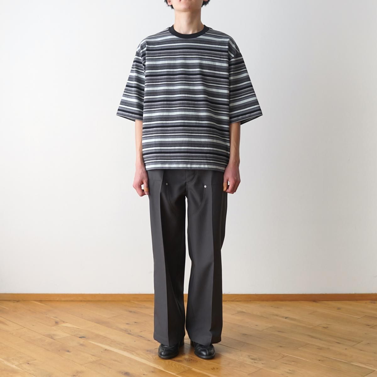 refomed / リフォメッド】 FORMAN WOOL SLACKS - CHARCOAL refomed / リフォメッド】 FORMAN WOOL SLACKS - CHARCOAL