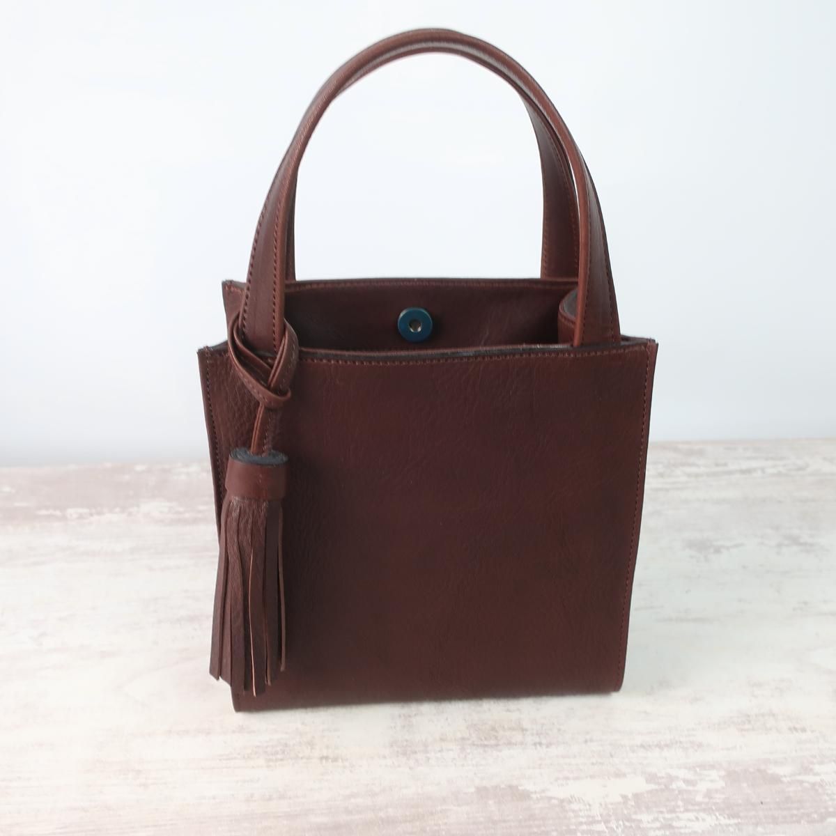 栃木レザー製しかくトートbag | ダークブラウン - naoao.bag 栃木レザー製しかくトートbag | ダークブラウン - naoao.bag