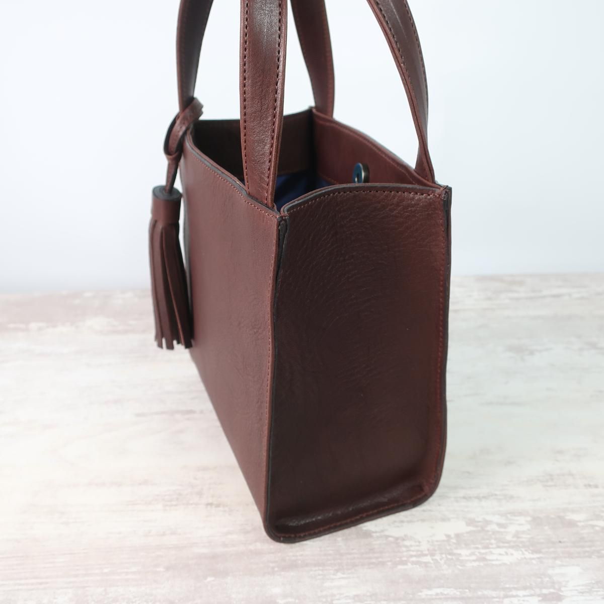 栃木レザー製しかくトートbag | ダークブラウン - naoao.bag 栃木レザー製しかくトートbag | ダークブラウン - naoao.bag