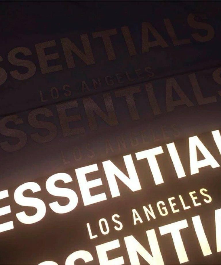 FOG ESSENTIALS リフレクターLA限定Tシャツ - エッセンシャルズ FOG ESSENTIALS リフレクターLA限定Tシャツ - エッセンシャルズ