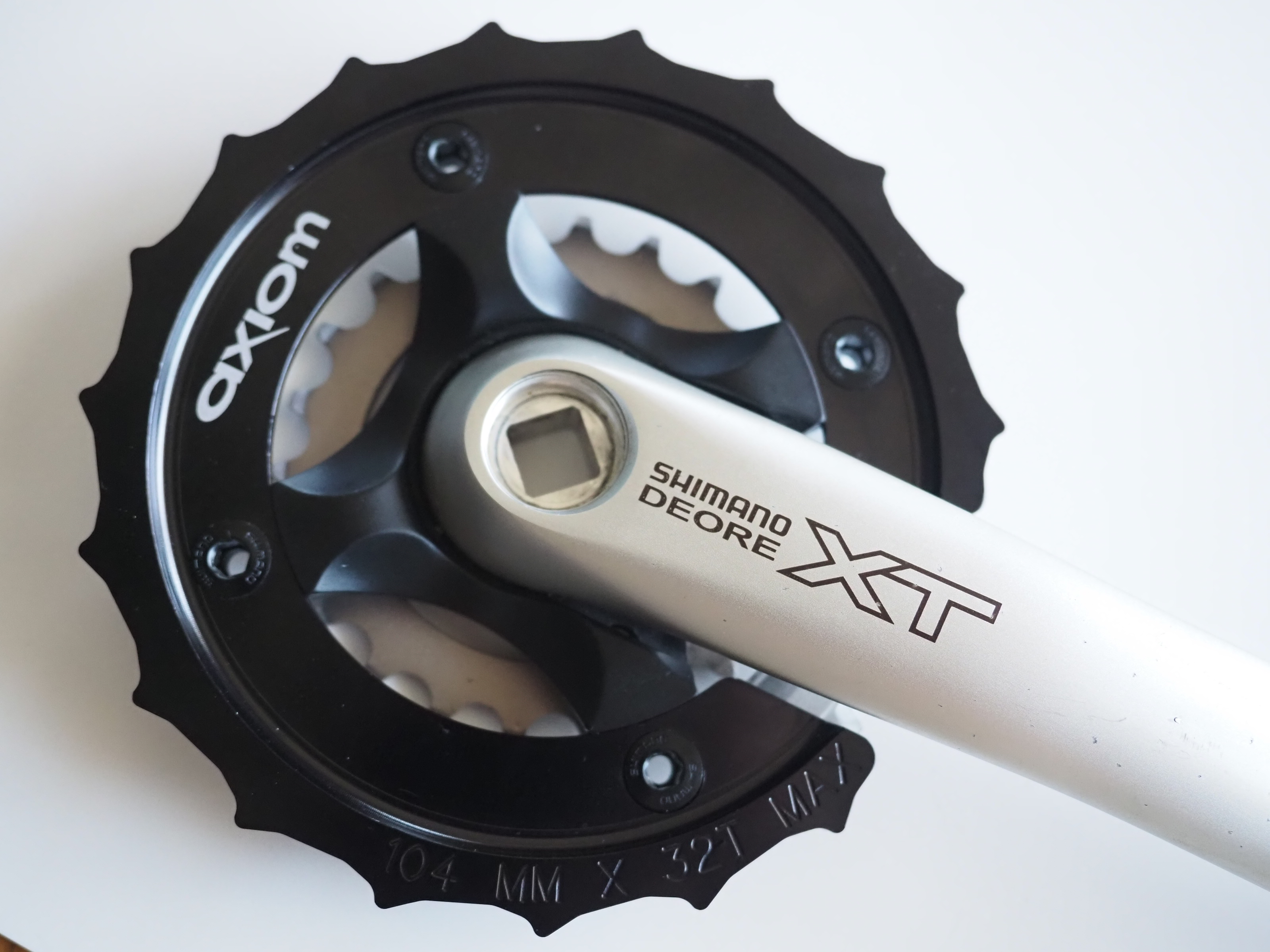 SHIMANO DEORE XT FC-M750 - CHOUCHIN CYCLE SHIMANO DEORE XT FC-M750 - CHOUCHIN CYCLE